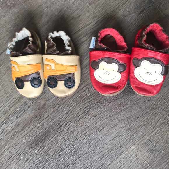 Robeez | Shoes | Robeez 6 Month Soft Soled Baby Shoes 2 Pairs | Poshmark